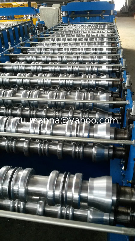 XR27-190-950 Type Steel Sheet Roll Forming Machine for Multi Wave Roof Tile