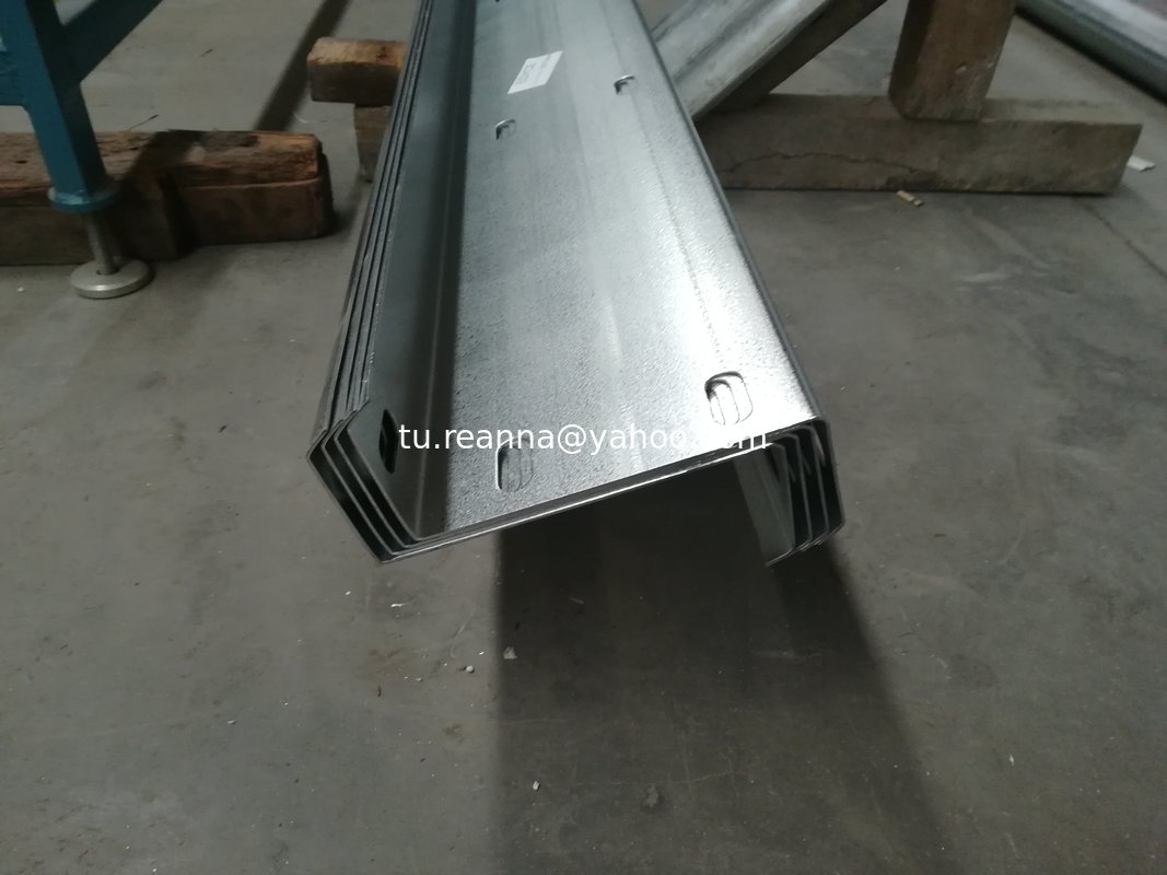 C Channel Z Channel Forming Machine Pre Punching and Cutting Type C Z Purlin Exchange Roll Forming Machine