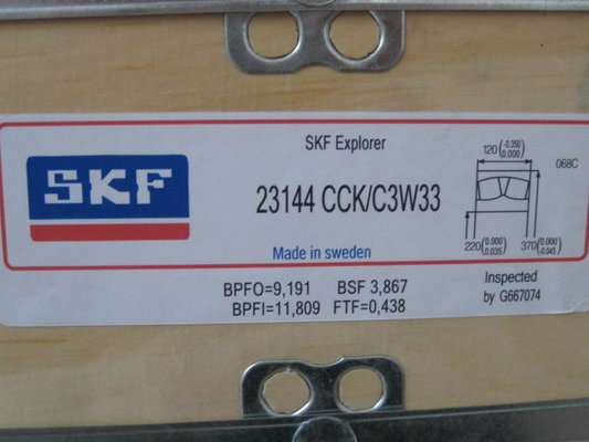 Double Row Self Aligning Roller Bearing 23044CCW33 Cylindrical And Tapered Bore