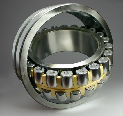 CE ISO Certificate Self-aligning Roller Bearing 22205 / 20E 22205E 22205EK 21305E 22206E 22206EK 21306CC 21306CCK
