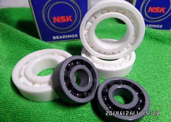 Magnetic Ceramic Deep Groove Ball Bearing Si3n4 688 Corrosion Resistance