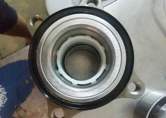 DAC38680037 Automotive Bearing 38 × 68 × 37 mm Rear Wheel Hub DAC38680037 38KWD02