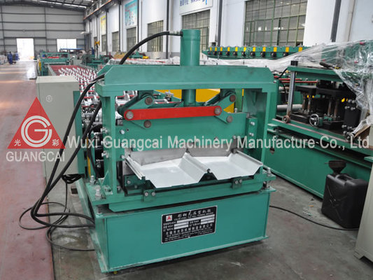 Locked Roof Panel Roll Forming Machine / Metal Roofing Machines For Sheet Locking