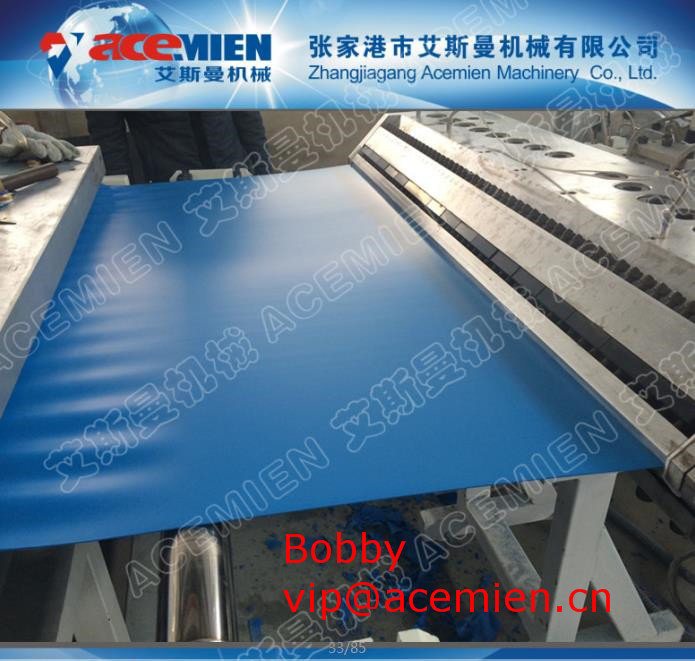 Bright Color PVC Foamed Roofing Sheet Making Machine , PVC Corrugated Roll Forming Machine
