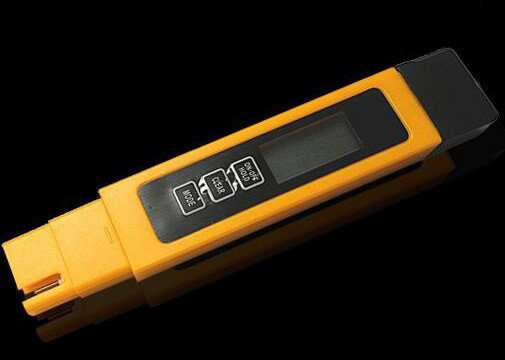 CE Accurate And Reliable TDS Meter Tester With Protective Leather Case