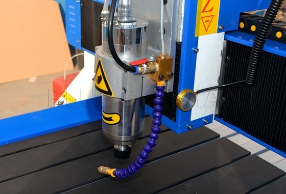 Mini 6090 CNC Router Advertising Engraving Machine 600 * 900 * 160mm Working Area