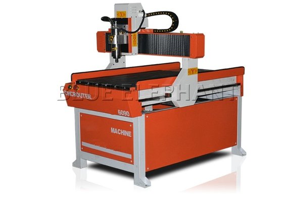 Adopt 1.5kw water-cooled spindle , great cooling effect , 6090 cnc engraving machine / wood router