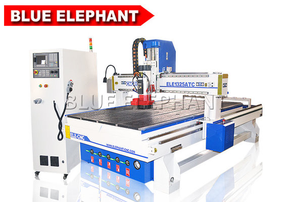Auto tool change ATC CNC Router 1325 woodworking router machine for door