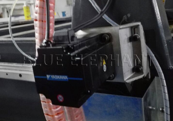 4 Axis cnc router rotary woodworking machine 1325 for engraving and cutting