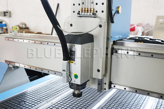 2018 New Model 1325 Air Cooling 4 Axis 3d Wood Carving Cnc Router Machine with Rotary Axis