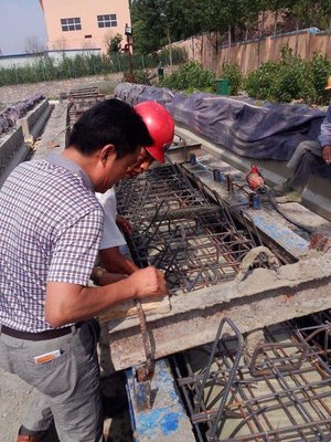 dia1200mm pneumatic tubular forms exported to Kenya used for concrete culvert making, concrete pipe making