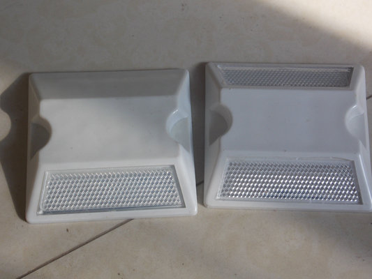 100x100x20mm size raod pavement raised made ABS road stud Yellow Plastic Reflective Road Stud