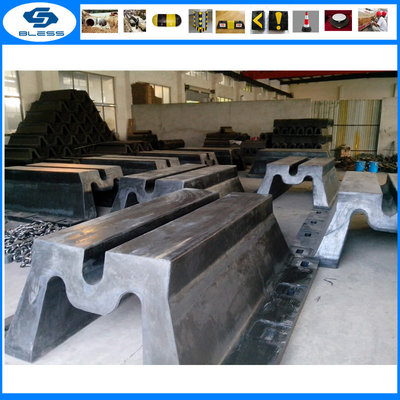 square rubber fender tug boat rubber fender  cylindrical fender rubber ladder