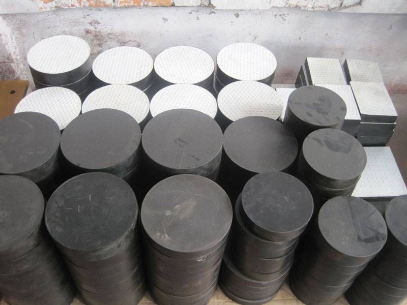 Round black rubber bridge bearing pad neoprene elastomeric bearing pads for bridges