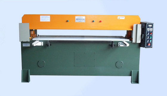 High Speed Plastic Cutting Machine With Automatic Lubrication System