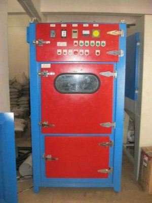 High Speed Burr Removal Machine , Power Adjustable Plastic Auxiliary Equipment