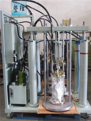 High Efficiency Liquid Silicone Injection Molding Machine For Gel Discharge