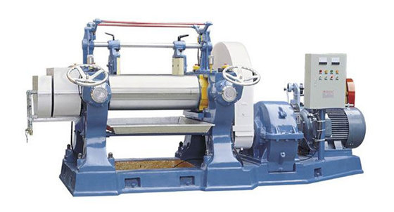 620mm Working Length Rubber Mixing Mill Tailored Structure , Easy Operation