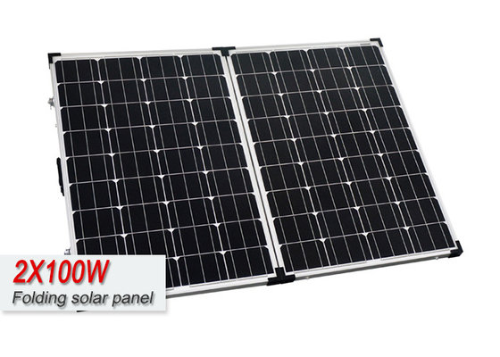 Lightweight 200 Watt Folding Camping Solar Panels With Latches And Handle