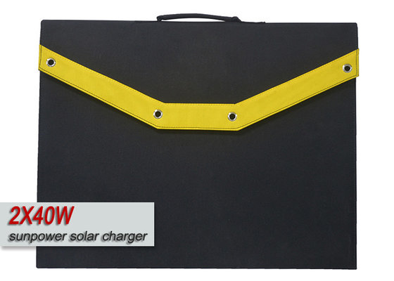 Waterproof Portable RV Solar Battery Charger With 5m Cable And Charging Lamp