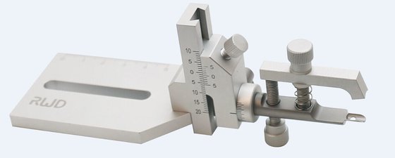 Animal Adaptors, Mouse Adaptor ,holds the mouse head by a palate bar and nose clamp, Rat animal adaptor