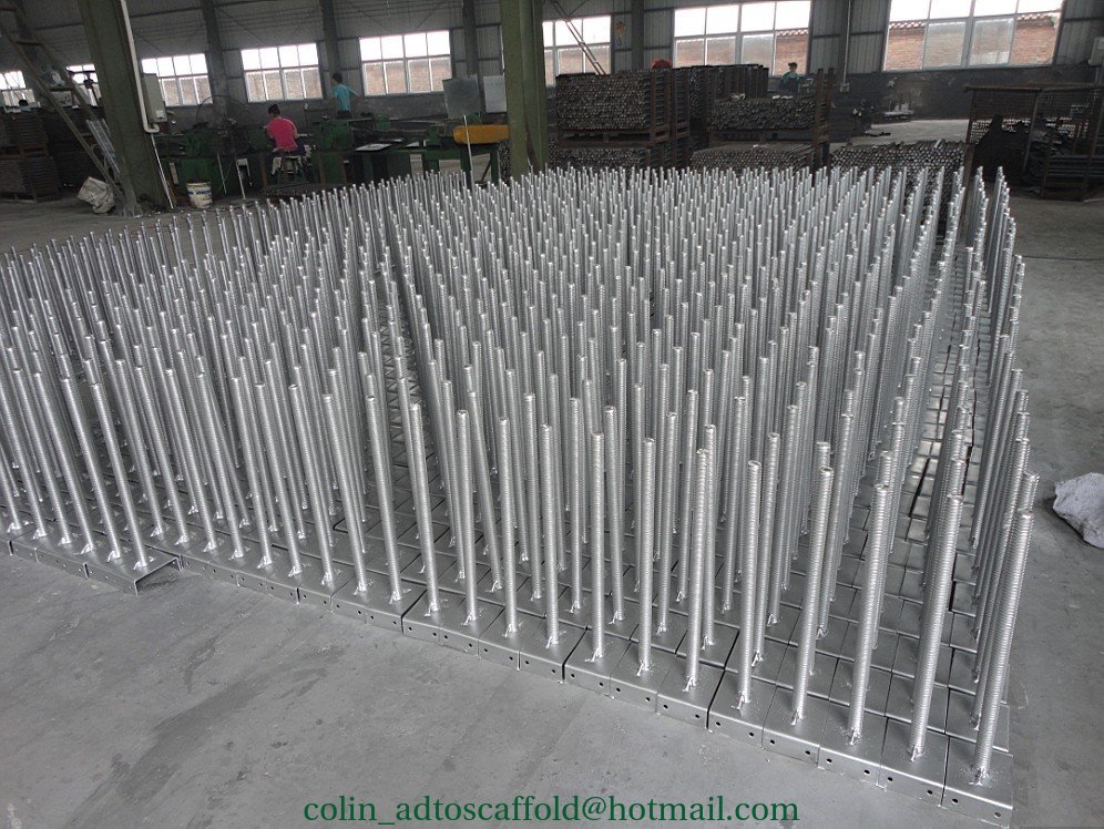 Limited supply： marked-down tough steel scaffolding Jacks for sale in construction