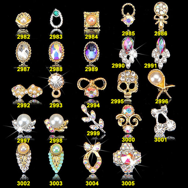 NAIL ART ACCESSORIES