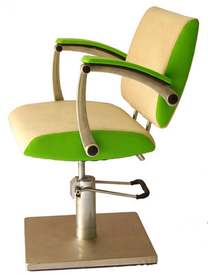 Green Reclining Backrest Salon Style Chairs Aluminium Armrest With 23.5" Width supplier
