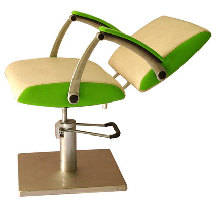 Green Reclining Backrest Salon Style Chairs Aluminium Armrest With 23.5" Width supplier