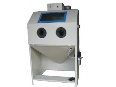 China Sandblasting machine factory supplier