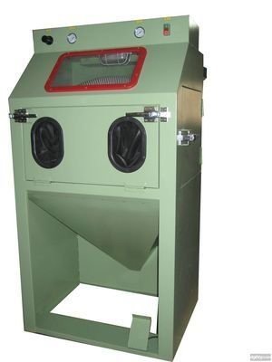 Smooth cleaning of the surface of the sand blasting machine supplier