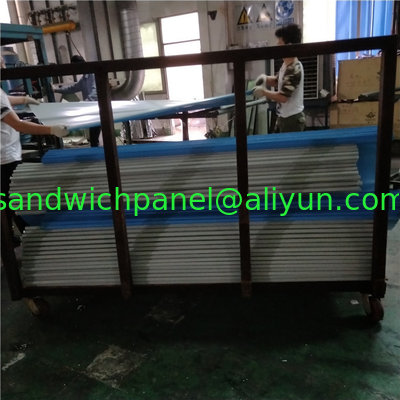 blue color 1050mm type roofing sheets with 0.426mm thickness for prefabricated house