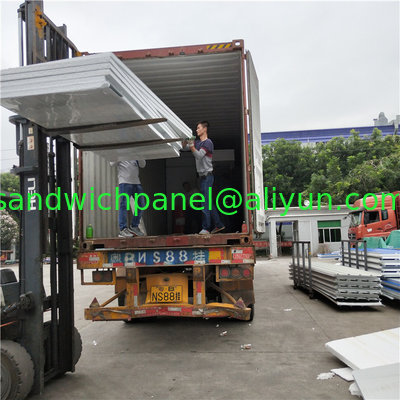 light weight eps sandwich panel 950-50-0.376mm cover with film both side delivered by a 40HQ