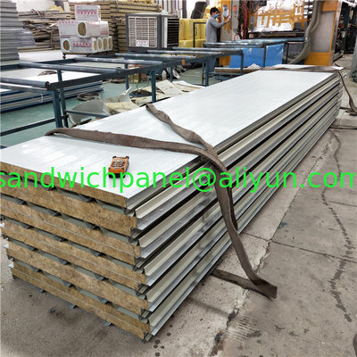 not slip 960mm rock wool sandwich roof panel with 0.376mm ivory white steel sheet suirface