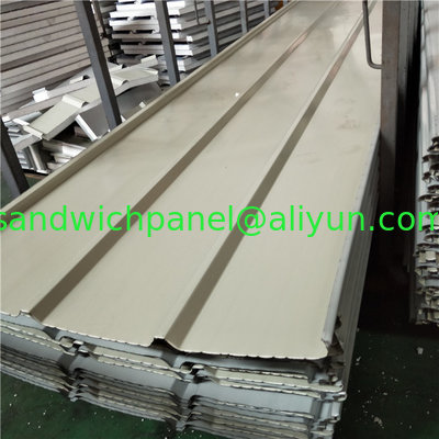 0.6mm ivory white 1050mm corrugated roof sheets for poultry house