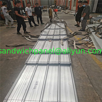 900 type 0.4mm thick corrugated roof steel sheet for worker camp