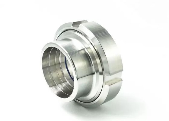 Breidt het Sanitaire Roestvrije staal SS304 van de voedselrang de Pijpmontage uit van de Klemmetalen kap
