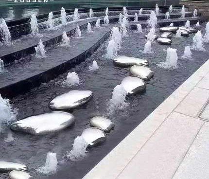 Handmade Metal Stainless Steel Stone Sculpture Ornaments for Garden Hotel Indoors and Outdoors