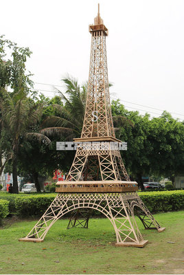 Handmade Large Metal Sculpture Ornaments of The Eiffel Tower for Home Decoration or Garden Decor Indoors and Outdoors