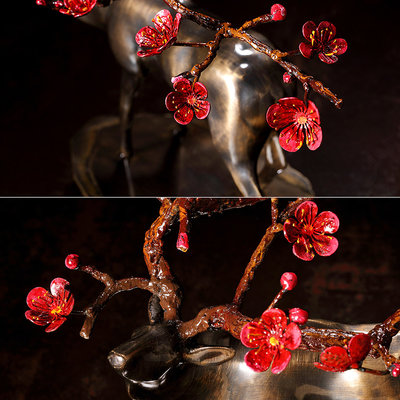 Handmade Creative Abstract Metal Cast Brass Sika Deer Statue with Plum Blossom Collectable Table decorations Sculpture