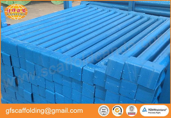 Painted 1.8M cup lock transom beam for cup lock scaffolding system in Qatar Dam building project