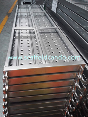 500*1829mm 480*1800mm 300*1800mm scaffolding galvanized steel plank with 43mm 50mm hooks catwalk for Ringlock frame