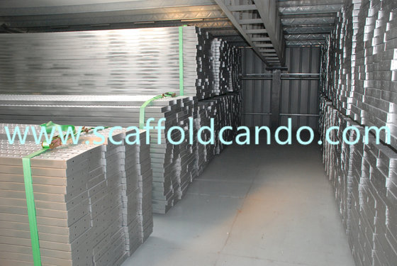 High loading capacity galvanized scaffolding steel plank steel board 240mmW, 1000mm-4000mm L BS1139 as working platform