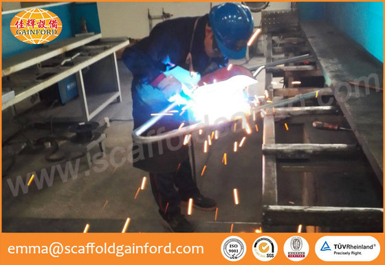 7.05KG ring lock handrail to protect workers' safety for Indonesia scaffolding project made by Guangdong factory