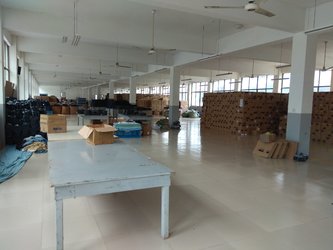 Yiwu Shujian Apparel Factory