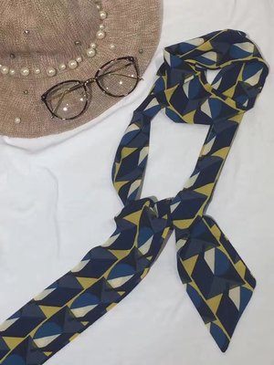 2017 wholesale assorted viscose ribbon seersucker Imitated silk neck scarf for women 8*150cm