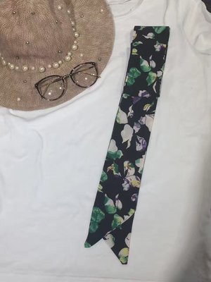 2017 wholesale assorted viscose ribbon seersucker Imitated silk neck scarf for women 8*150cm