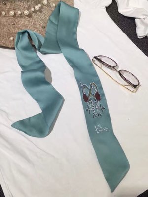 2017 little neck Imitated Silk satin fabric fashion office ladies uniform tie print ribbon scarf 6*120cm 10g