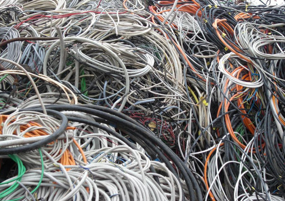 Source Cheap Copper Wire /China Scrap Pure Material Origin Bright copper/millberry copper 99.9%/copper scrap wire