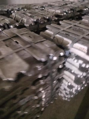 High Quality Pure Aluminum Ingot 99.99% 99.85% 99.7% Non Alloy